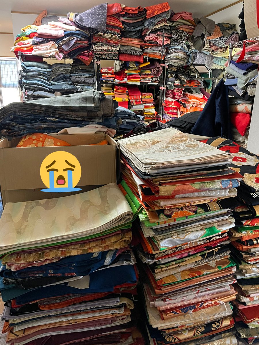 そんな想いで始まったプロジェクト"WAFK" まずは5月上旬に1箱(シルクの長着12着)だけでも購入できるクラウドファンディングを開始します